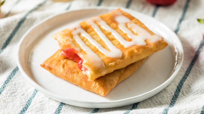 11 Discontinued Toaster Strudel Flavors We're Not Getting Back