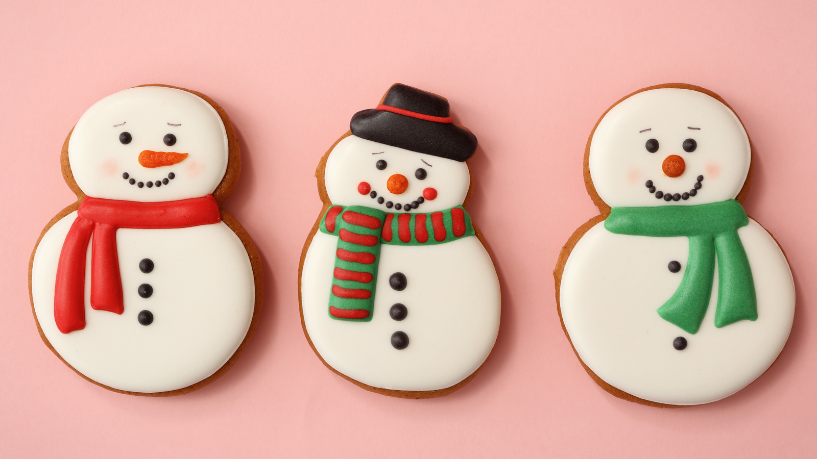 Aldi Dropped A DIY Snowman Cookie That Has Fans Excited
