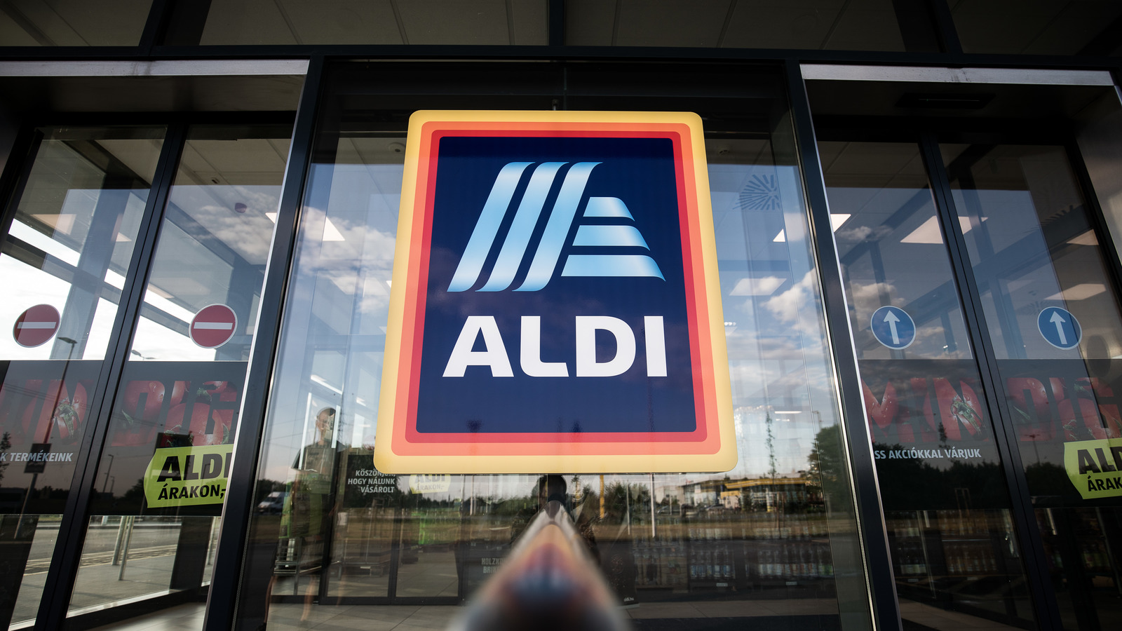Aldi Fans Can't Get Enough Of These Individual Avocado Dips Aldi Fans Can't Get Enough Of These Individual Avocado Dips