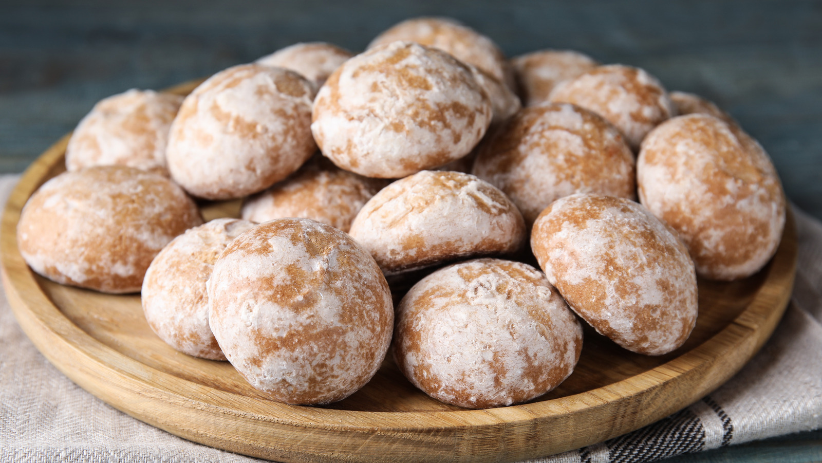 Aldi Shoppers Actually Like The Bold Flavor Of These Gingerbread Cookies