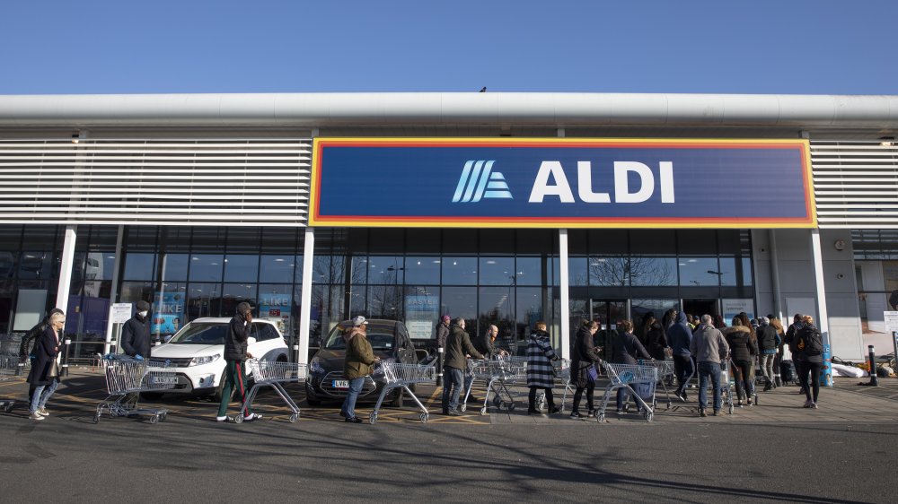Aldi s Big Decision During The Pandemic Has Everyone Talking