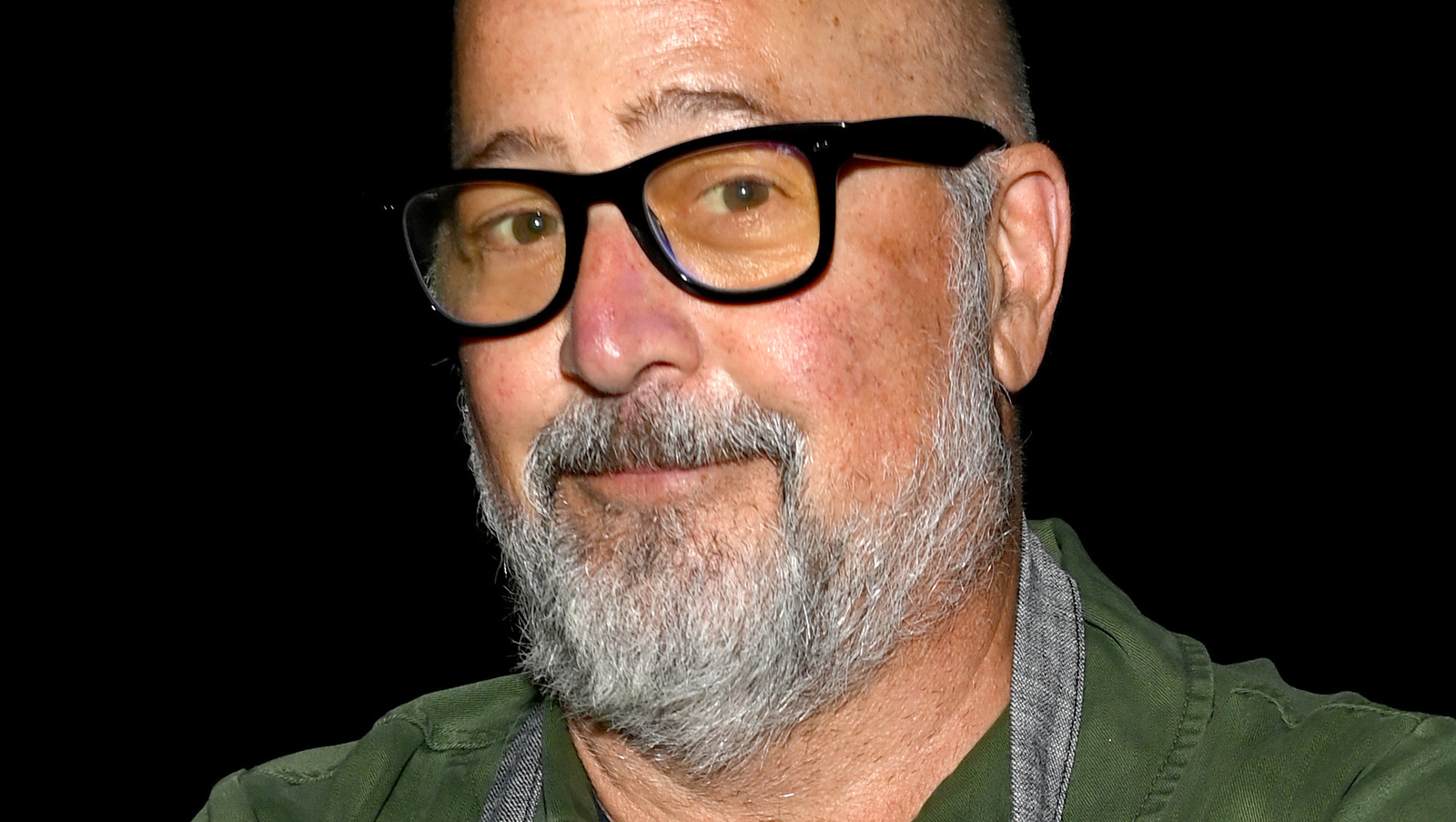 Andrew Zimmern's Chicken Shears Hack Was Made For Thanksgiving