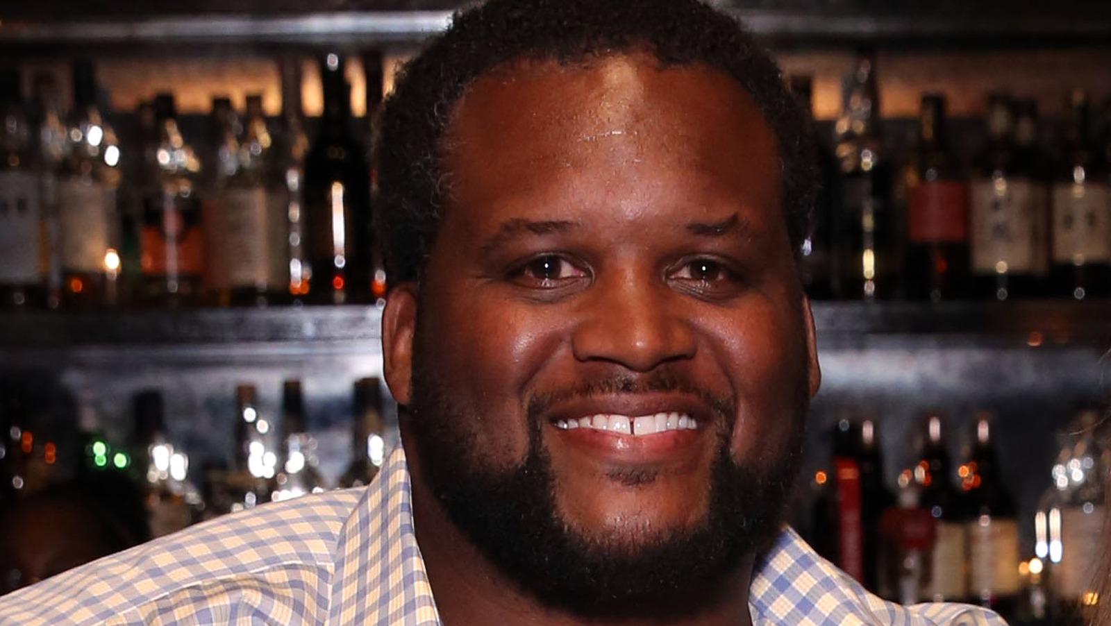 Former NFL Star Anthony Spice Adams Brings The Heat With Modelo And ...