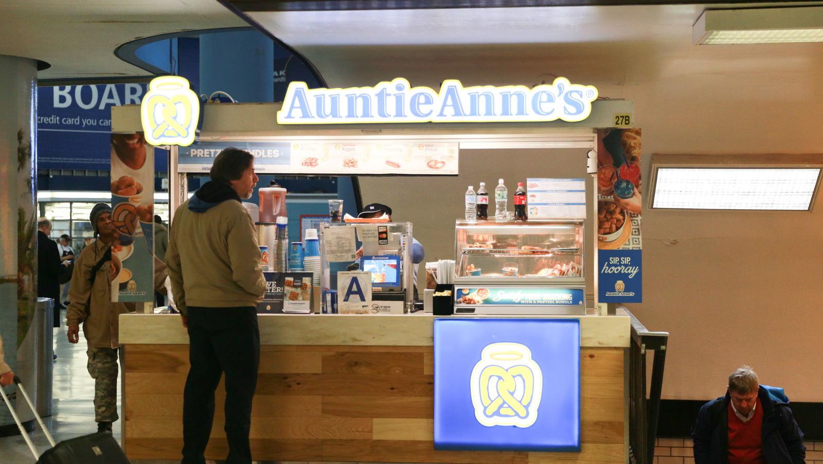 Icebox Uniforms Auntie Anne's at Alfred Wilford blog
