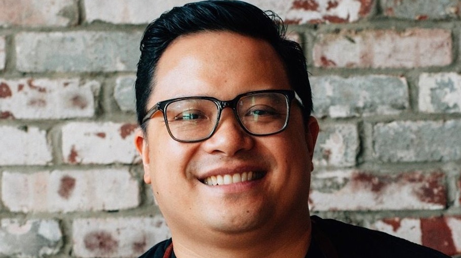 Chef Dale Talde Dishes On "All Up In My Grill" Season 2, Goosefeather ...