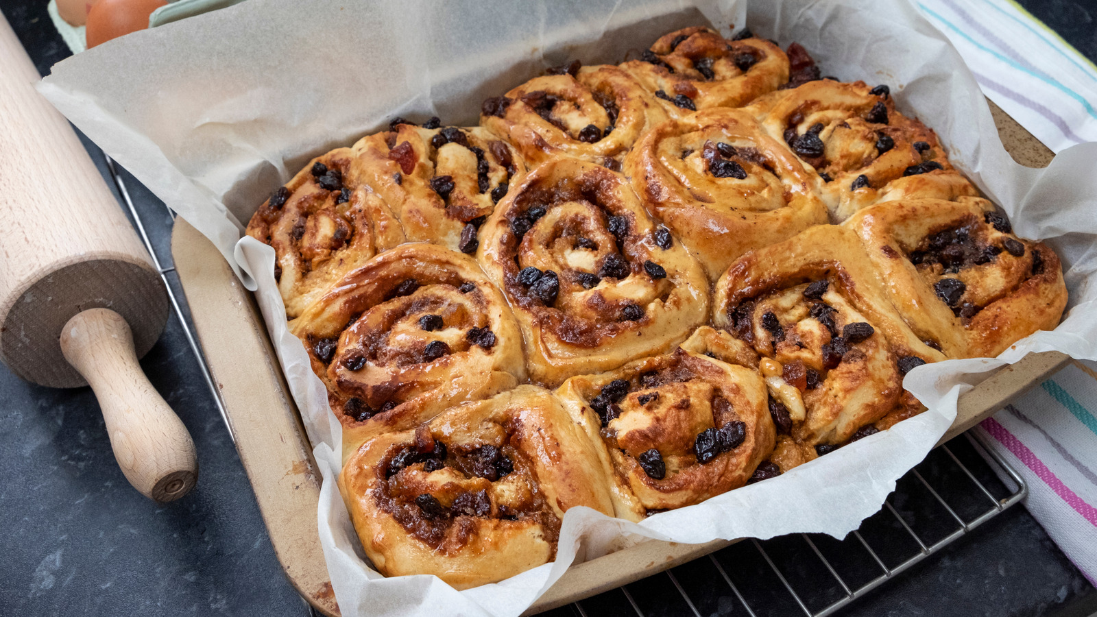 Chelsea Buns Are Unfrosted British Cinnamon Rolls That Belong On Your ...