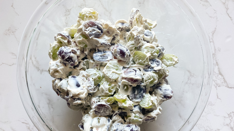 Creamy Grape Salad Recipe Is Ready In 10 Minutes