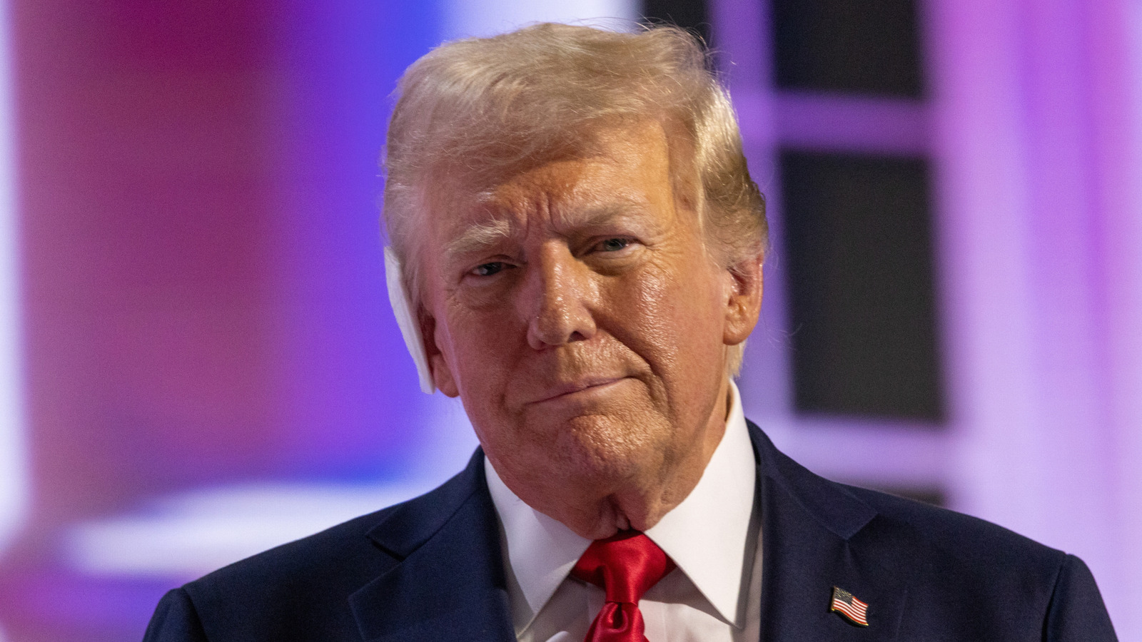 Donald Trump Helped Popularize This Iconic '90s Fast Food Pizza