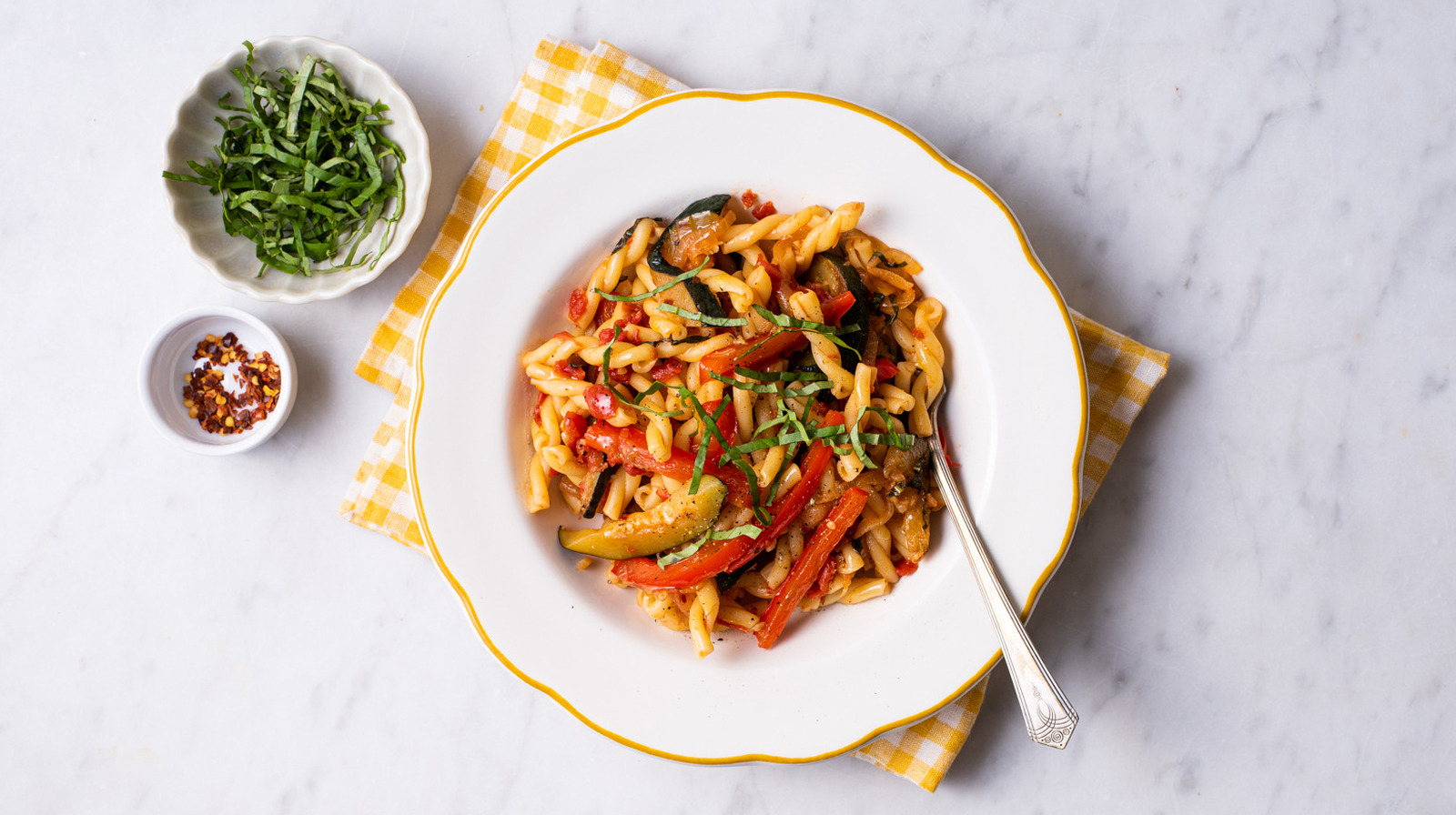 Easy Fresh Summer Vegetable Pasta Recipe