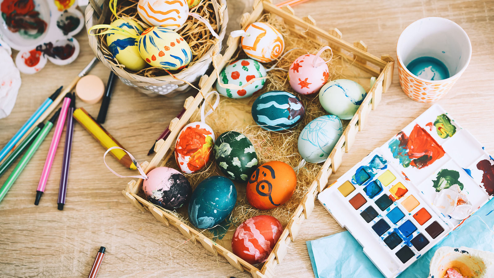 Egg-Cellent Easter Egg Hacks