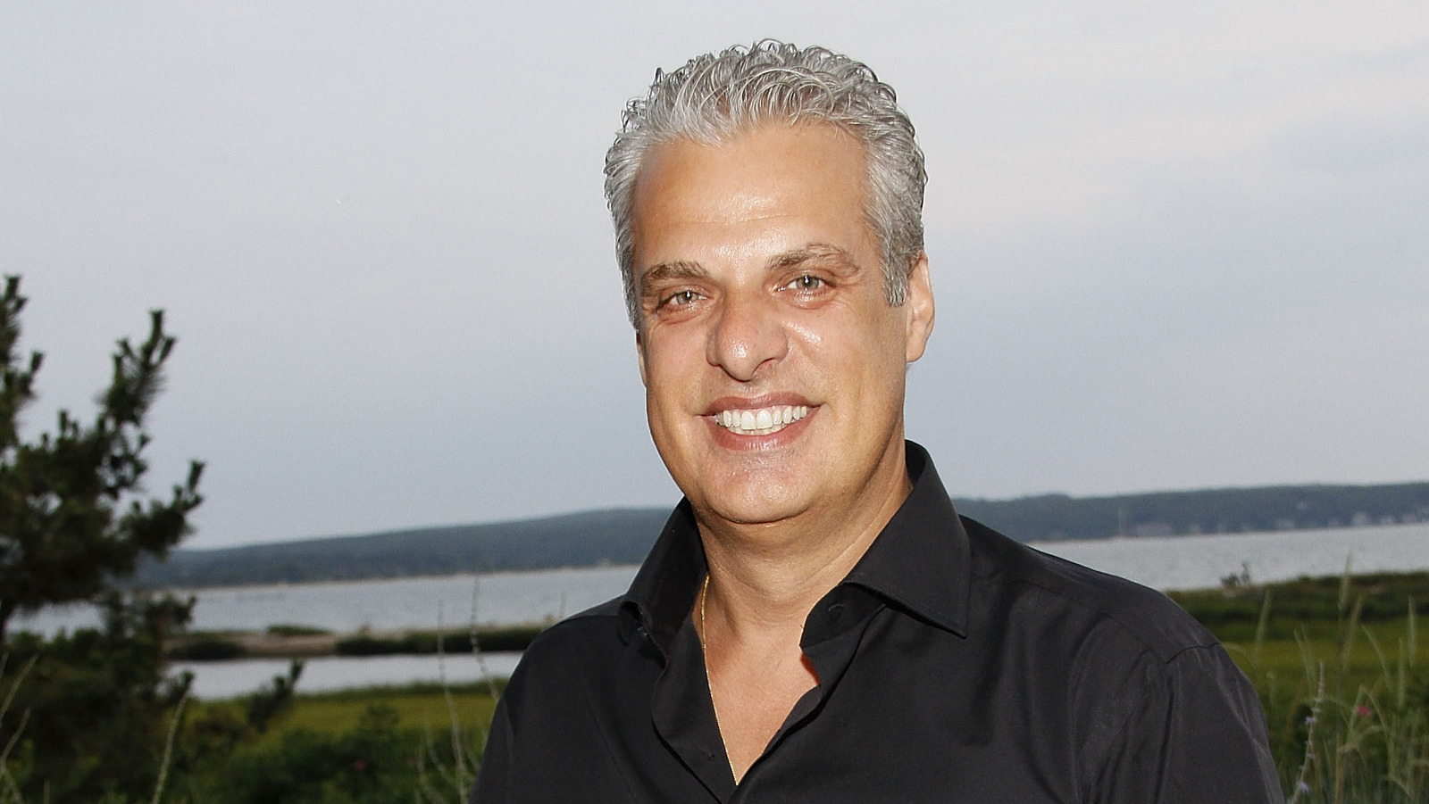 Eric Ripert Explains The Best Way To Eat Paella