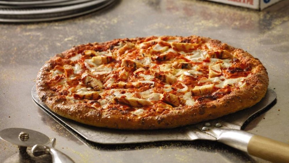 Every Domino's Pizza, Ranked From Worst To Best