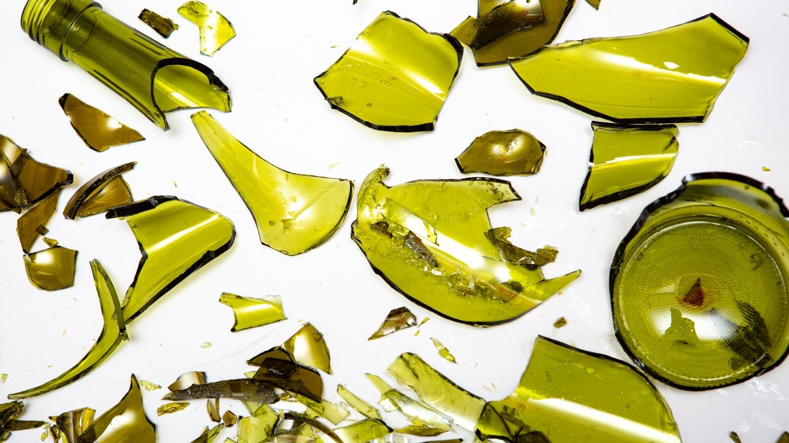 Fans Are Mourning This Redditor's Shattered Costco Wine Bottles