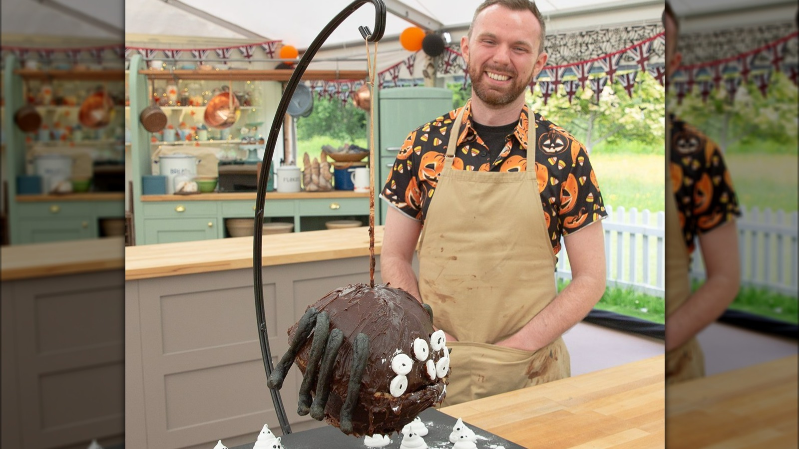 GBBO's Petrified Spider Cake Is Stealing Hearts Across Twitter