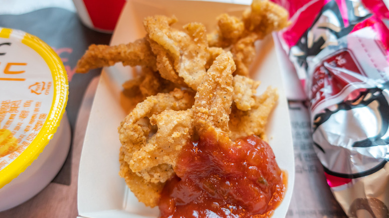 15 Genius KFC Hacks You Wish You'd Known Sooner