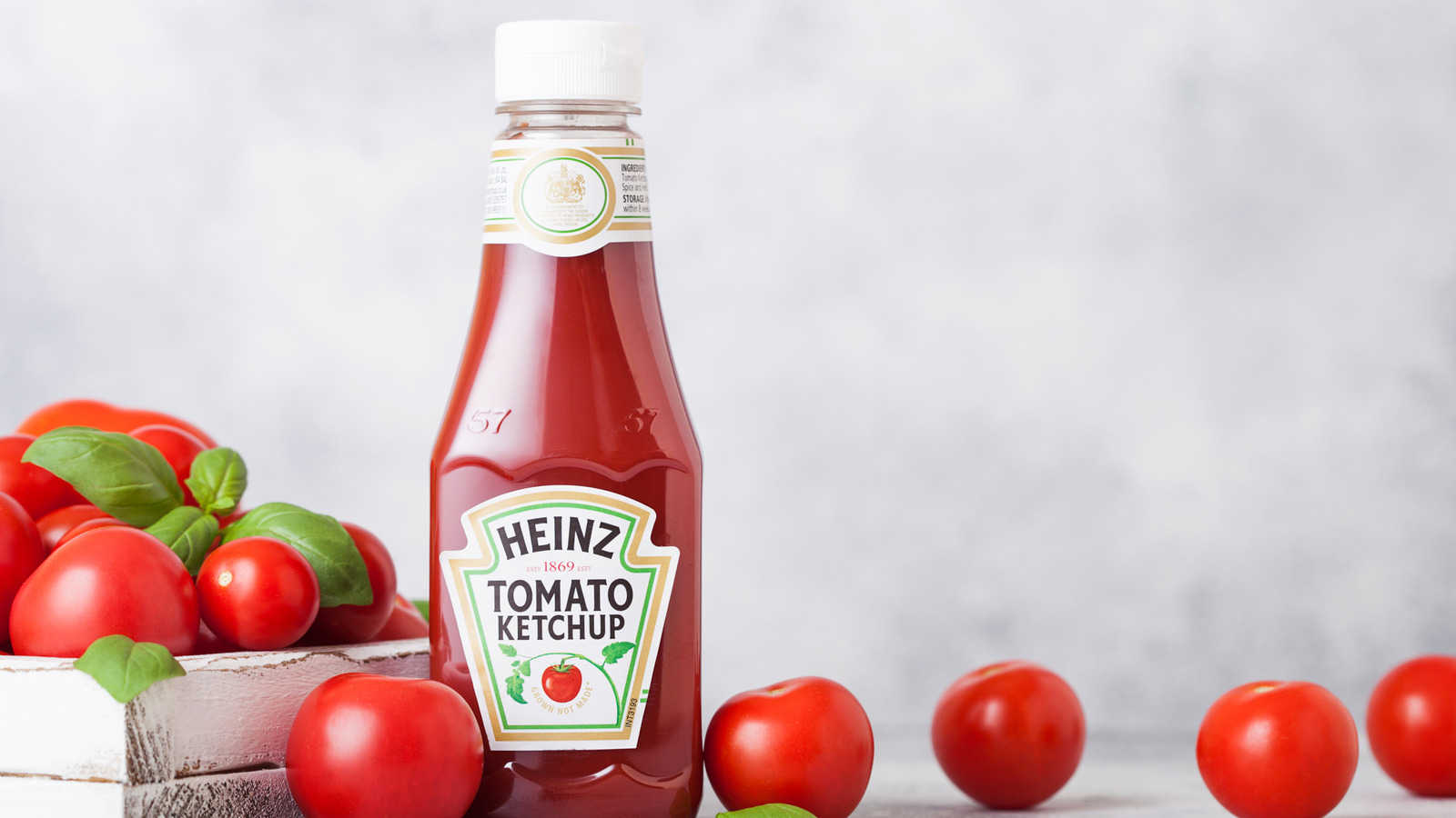 Heinz Could Add $1 To Your Restaurant Tip If You Ask For Their Ketchup