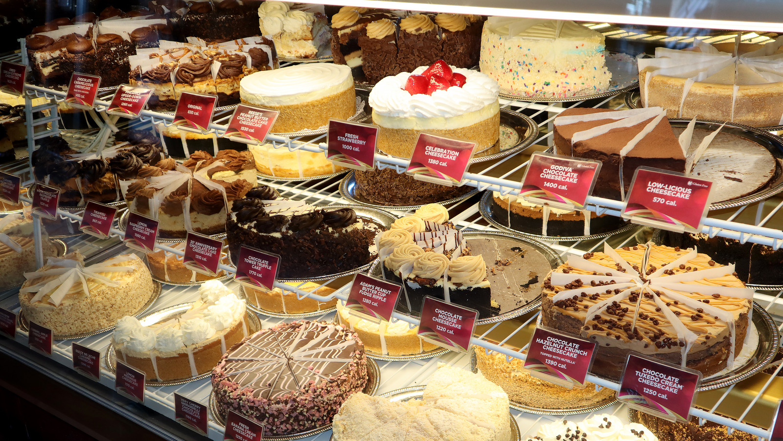 Here's How To Get $10 Off A $50 Order At Cheesecake Factory