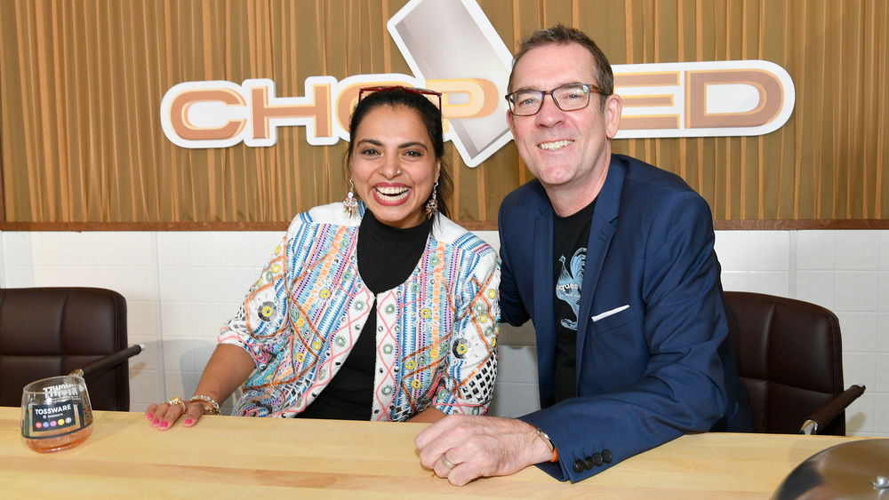 Here's How You Can Watch Every Season Of Chopped