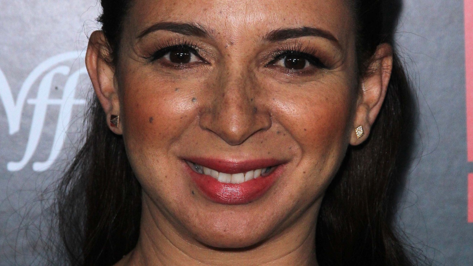 How Maya Rudolph Found Happiness Through Hosting Baking It - Exclusive