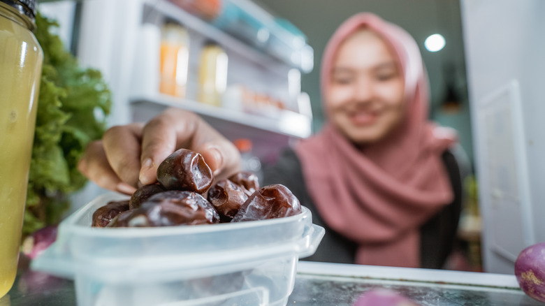 How To Keep Dates Fresh