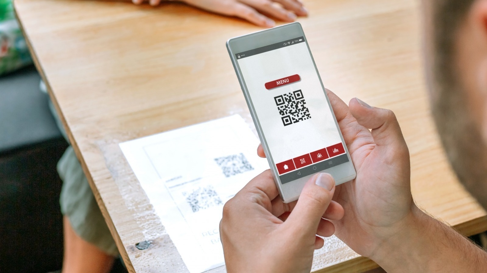 How To Make Sure A Restaurant's QR Code Isn't A Scam