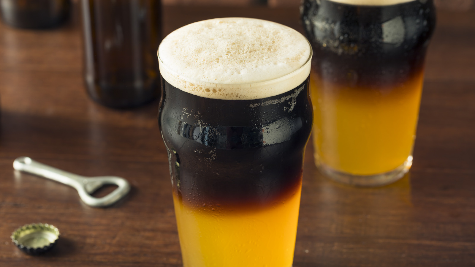The Correct Way To Pour A Black And Tan