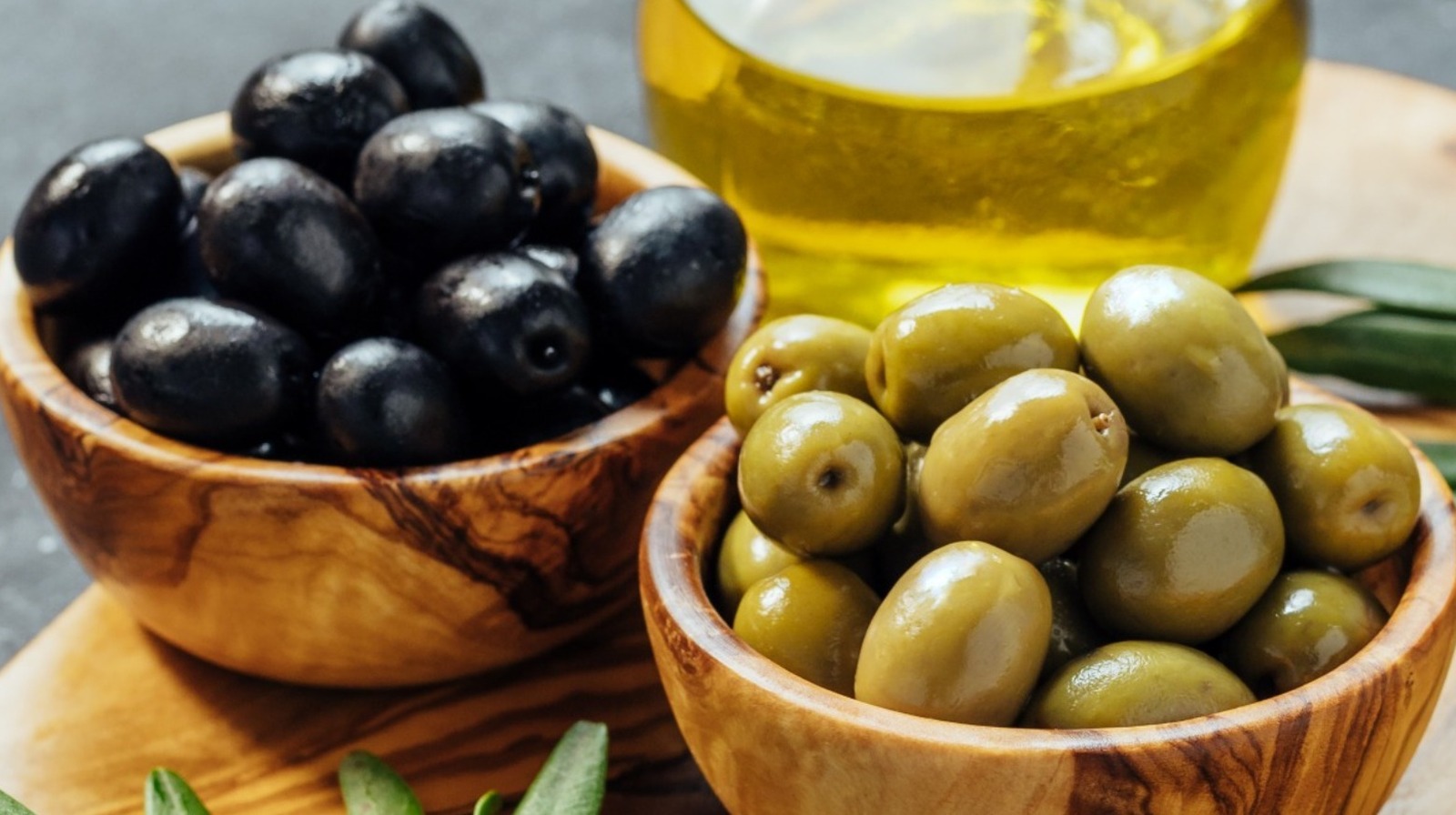 Is There Really A Difference Between Green And Black Olives 