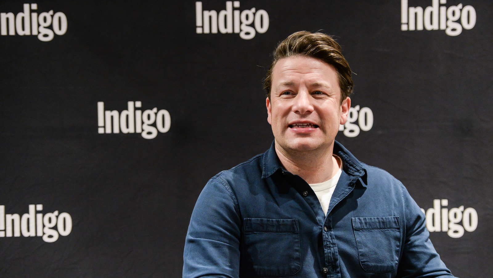 Jamie Oliver's Transformation Is Seriously Turning Heads