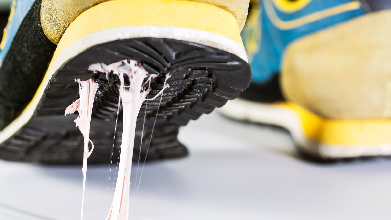 Leave A Restaurant Immediately If You Notice The Floor Is Sticky