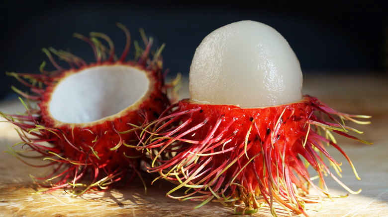 Lychee Vs. Rambutan Vs. Longan: How Are They Different?