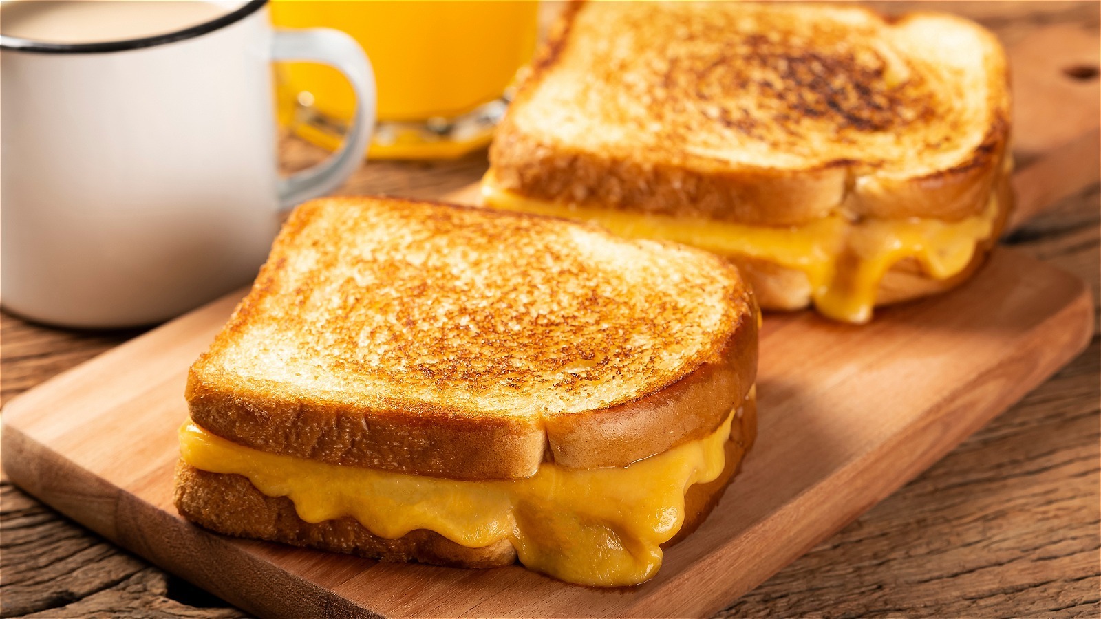 Making Grilled Cheese Sandwiches On A Sheet Pan Can Be A Total Game-Changer