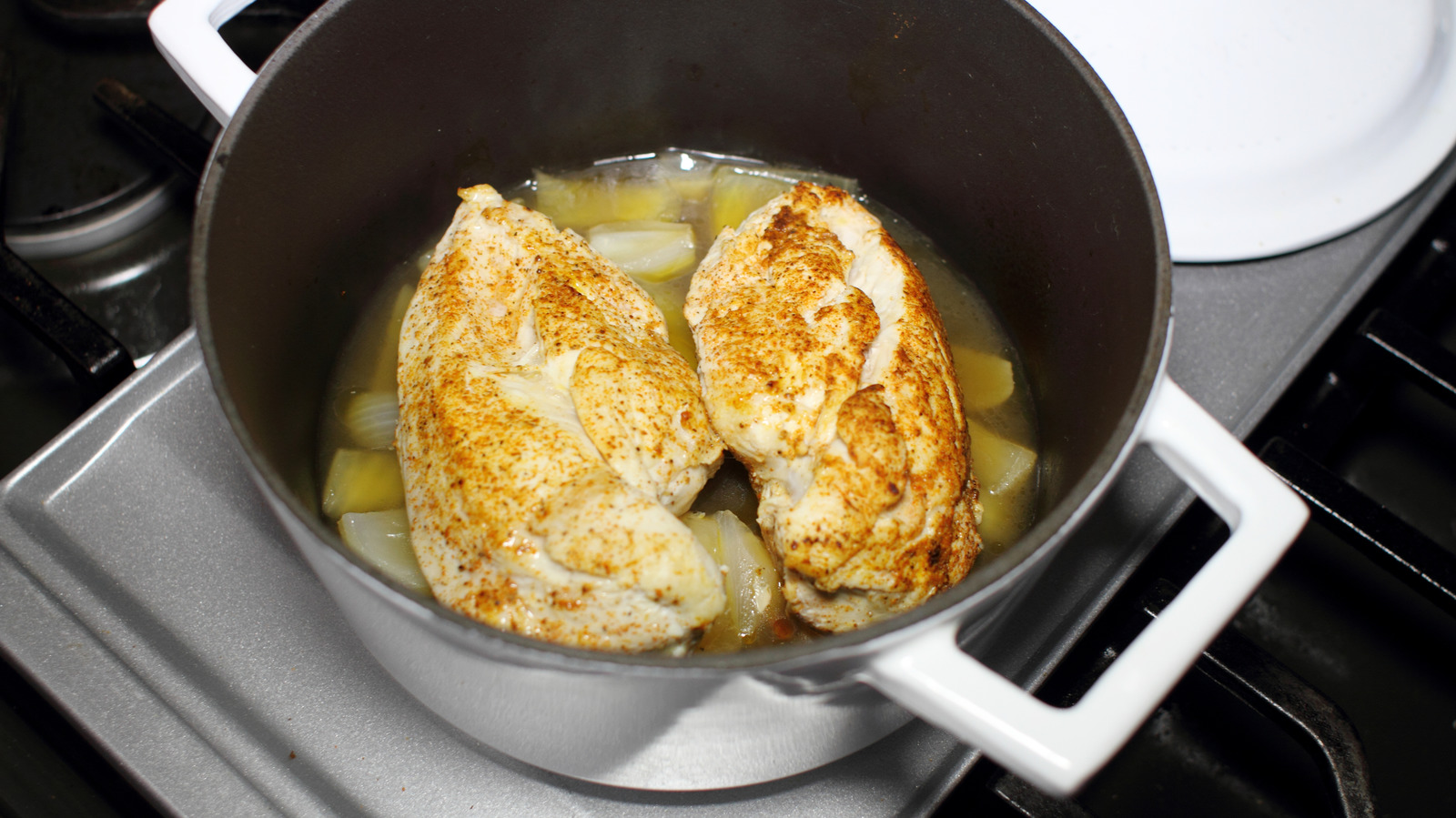 Mistakes You've Been Making When Braising Meat Mistakes You've Been Making When Braising Meat
