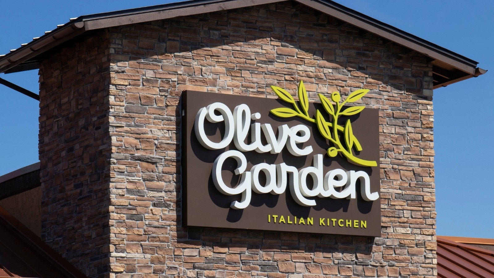 Olive Garden Manager Fired After An Aggressive Sick-Leave Policy Rant Olive Garden Manager Fired After An Aggressive Sick-Leave Policy Rant