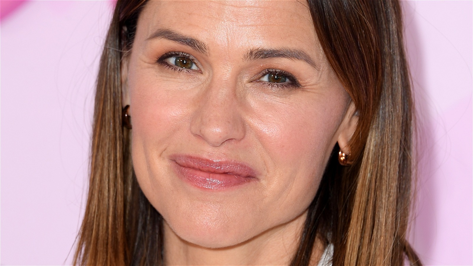 One Of Jennifer Garner's Favorite Childhood Desserts Is Pure Fruity Bliss