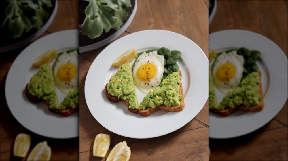 Popular Chain Breakfast Restaurants, Ranked Worst To Best