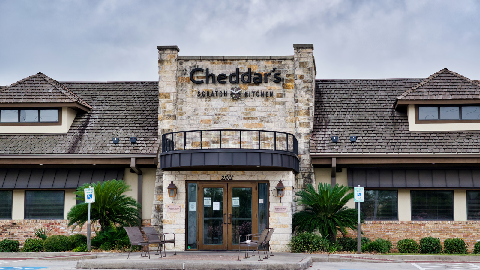 Popular Cheddar's Menu Items, Ranked Worst To Best