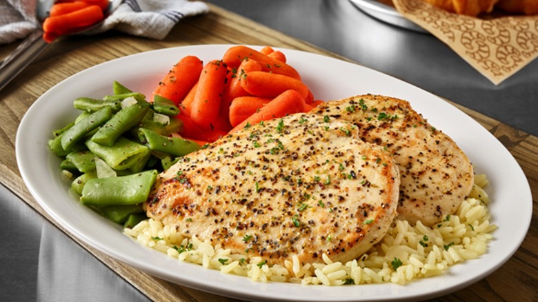 Popular Cheddar's Menu Items, Ranked Worst To Best