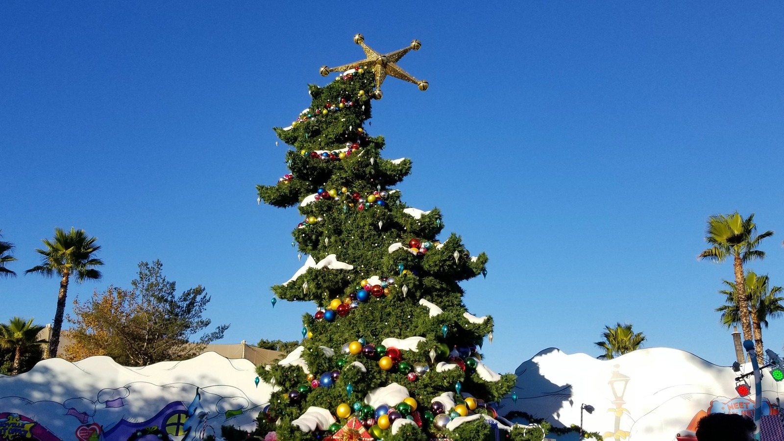 Popular Universal Studios Hollywood Holiday Foods Ranked From Worst To popular-universal-studios-hollywood-holiday-foods-ranked-from-worst-to