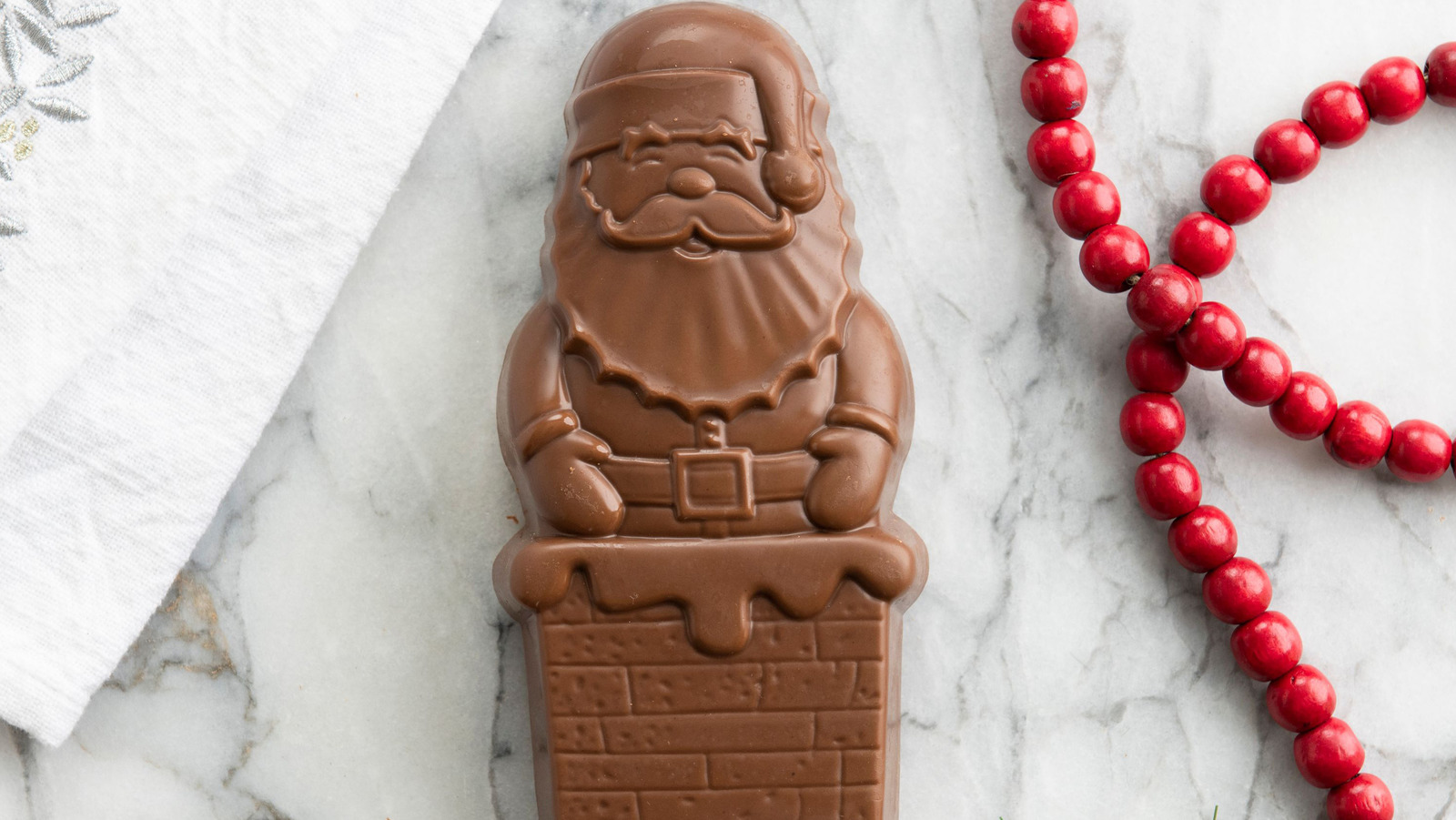 Reese's Giant Chocolate Santa Has People Talking