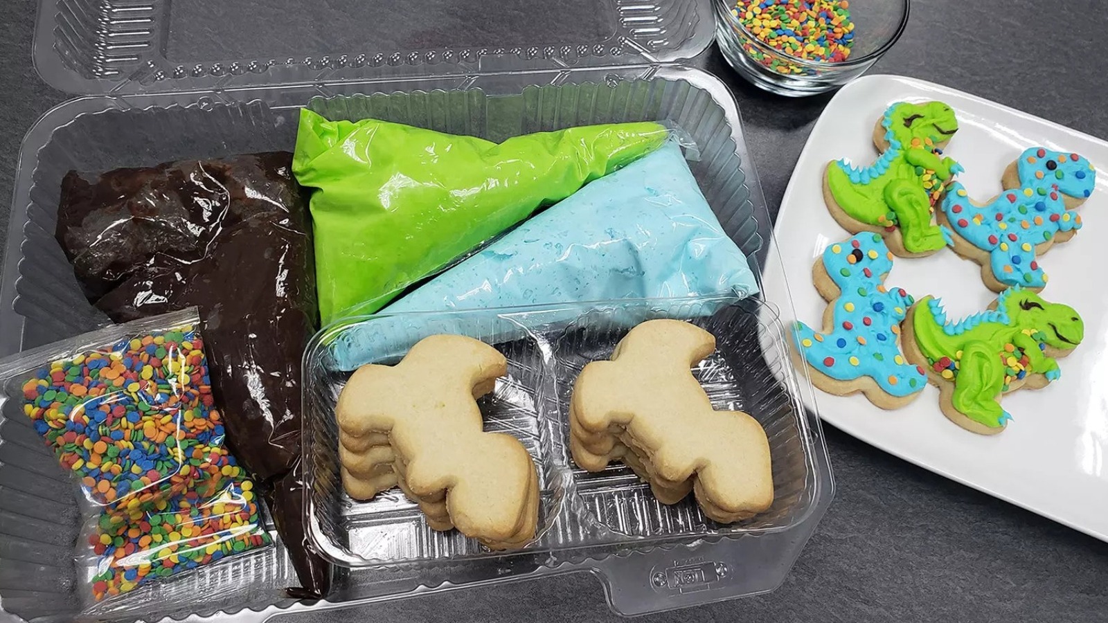 Sam's Club Shoppers Can't Wait To Get Their Hands On These DIY Cookie Kits