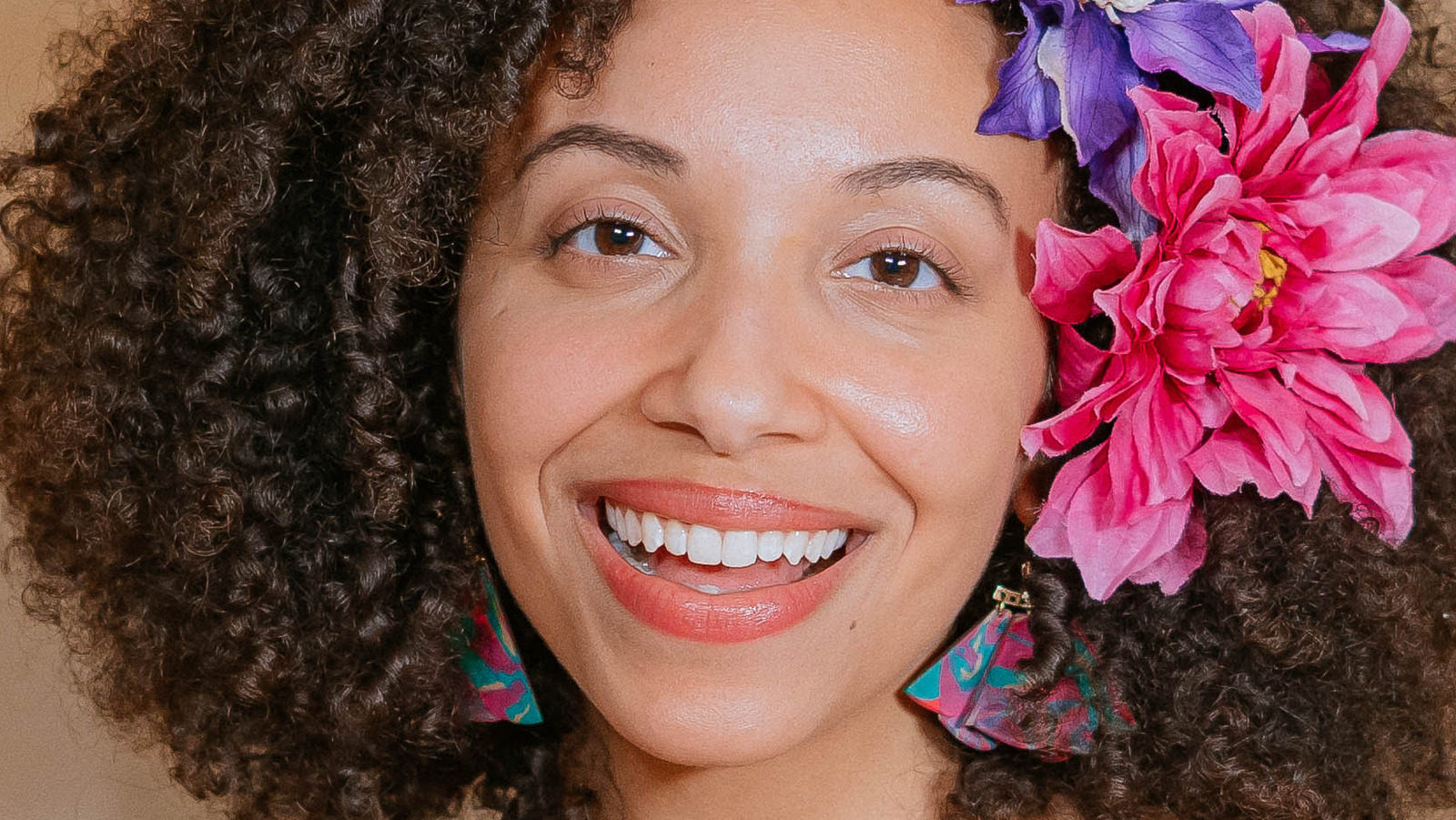 Singing Vegan TikTok Chef Gabrielle Reyes Mixes Beats With Beets ...