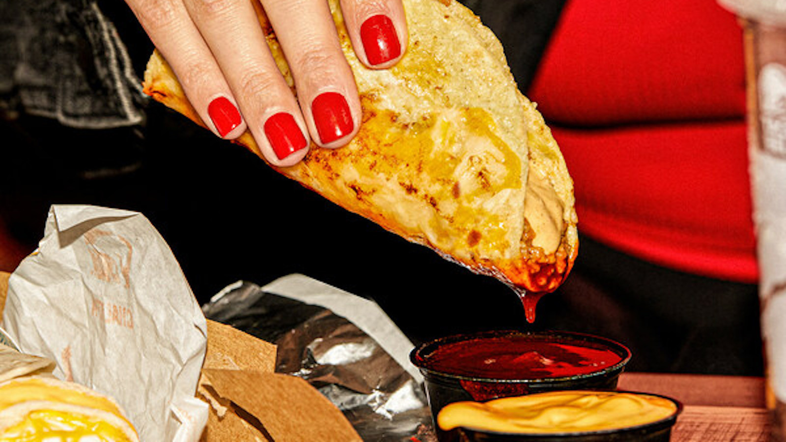 Taco Bell's Grilled Cheese Dipping Tacos Are Back With A Beefy Upgrade