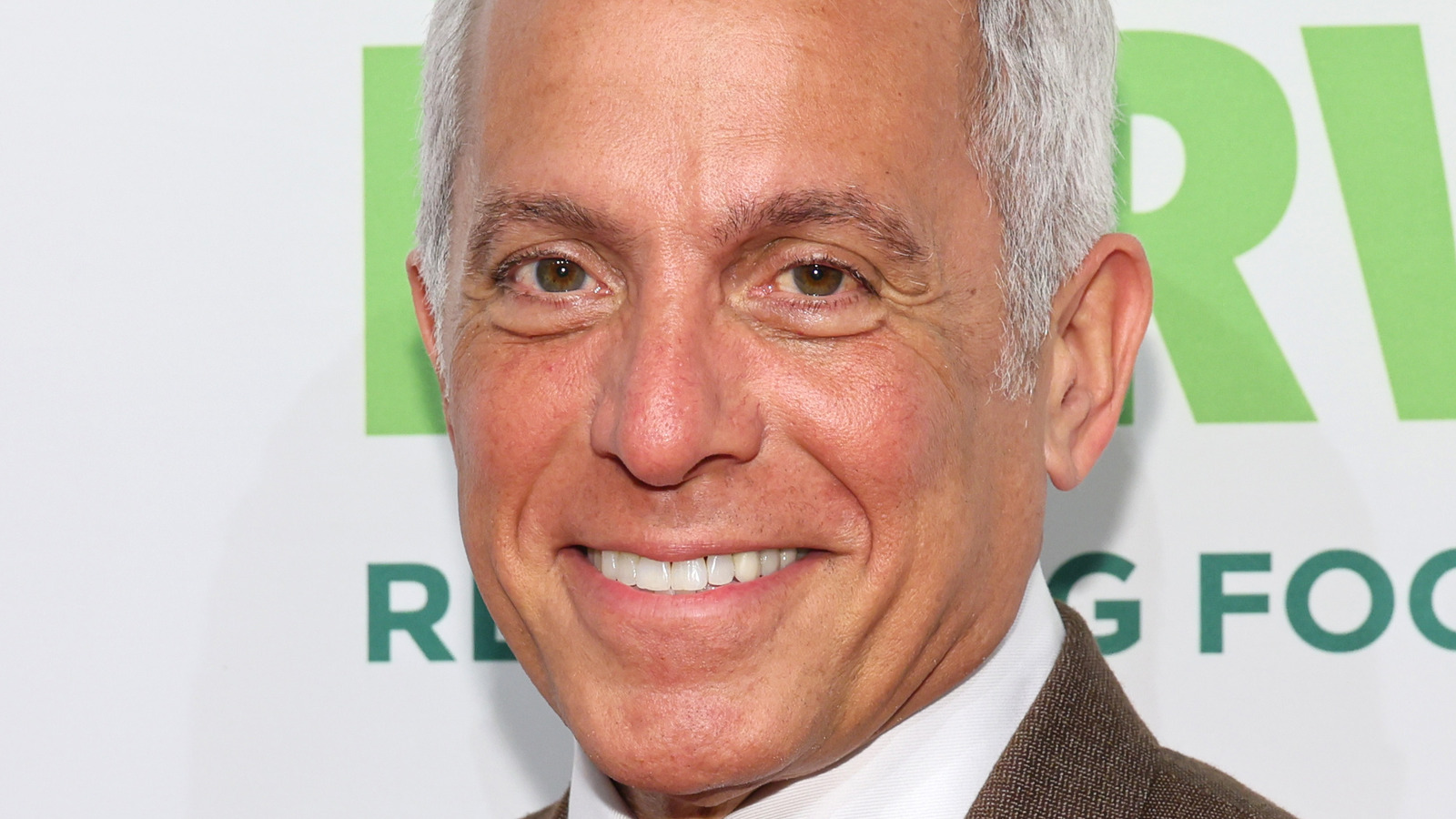 The Beautiful Way Geoffrey Zakarian Celebrated The Start Of Peach Season