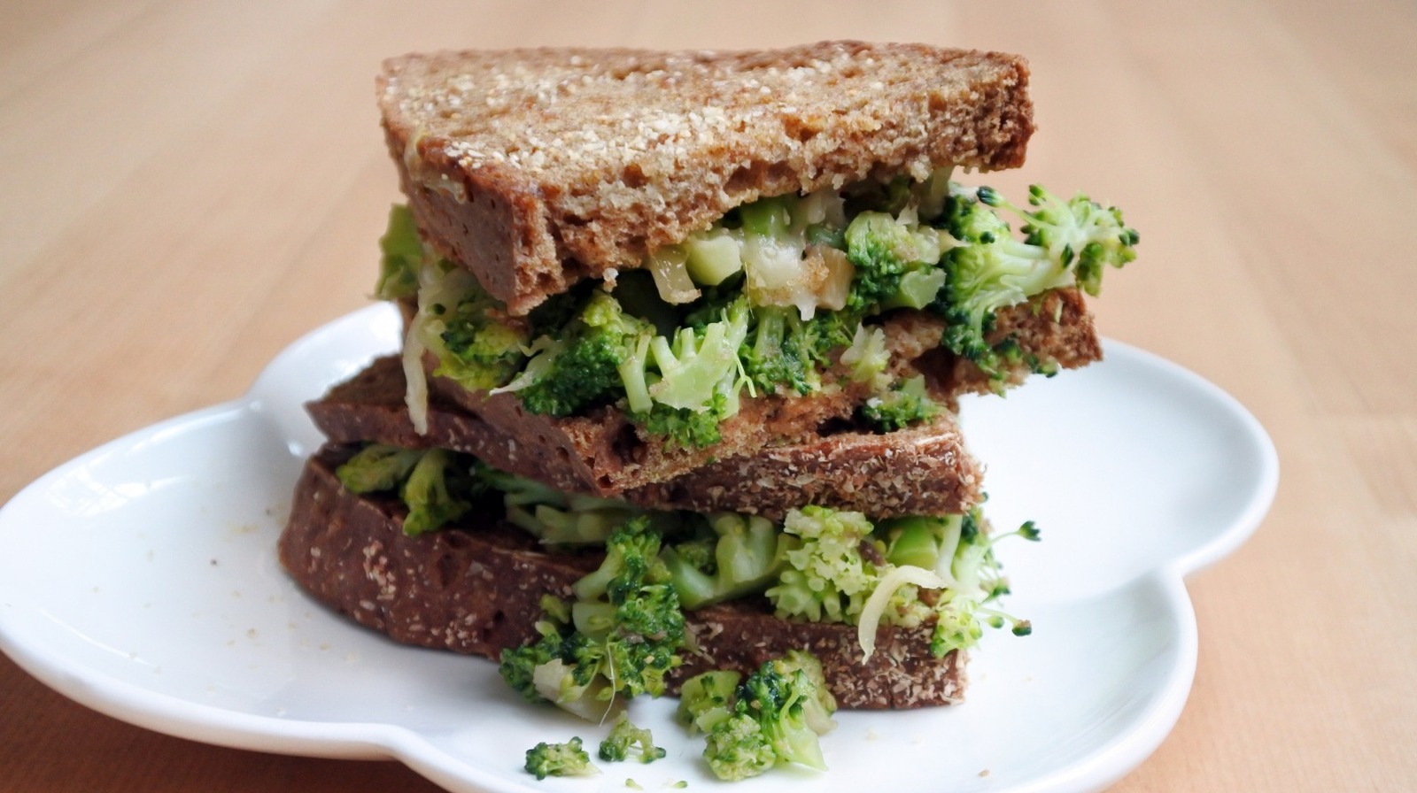The Broccoli Sandwich Is Basically A Kid's Worst Food Nightmare