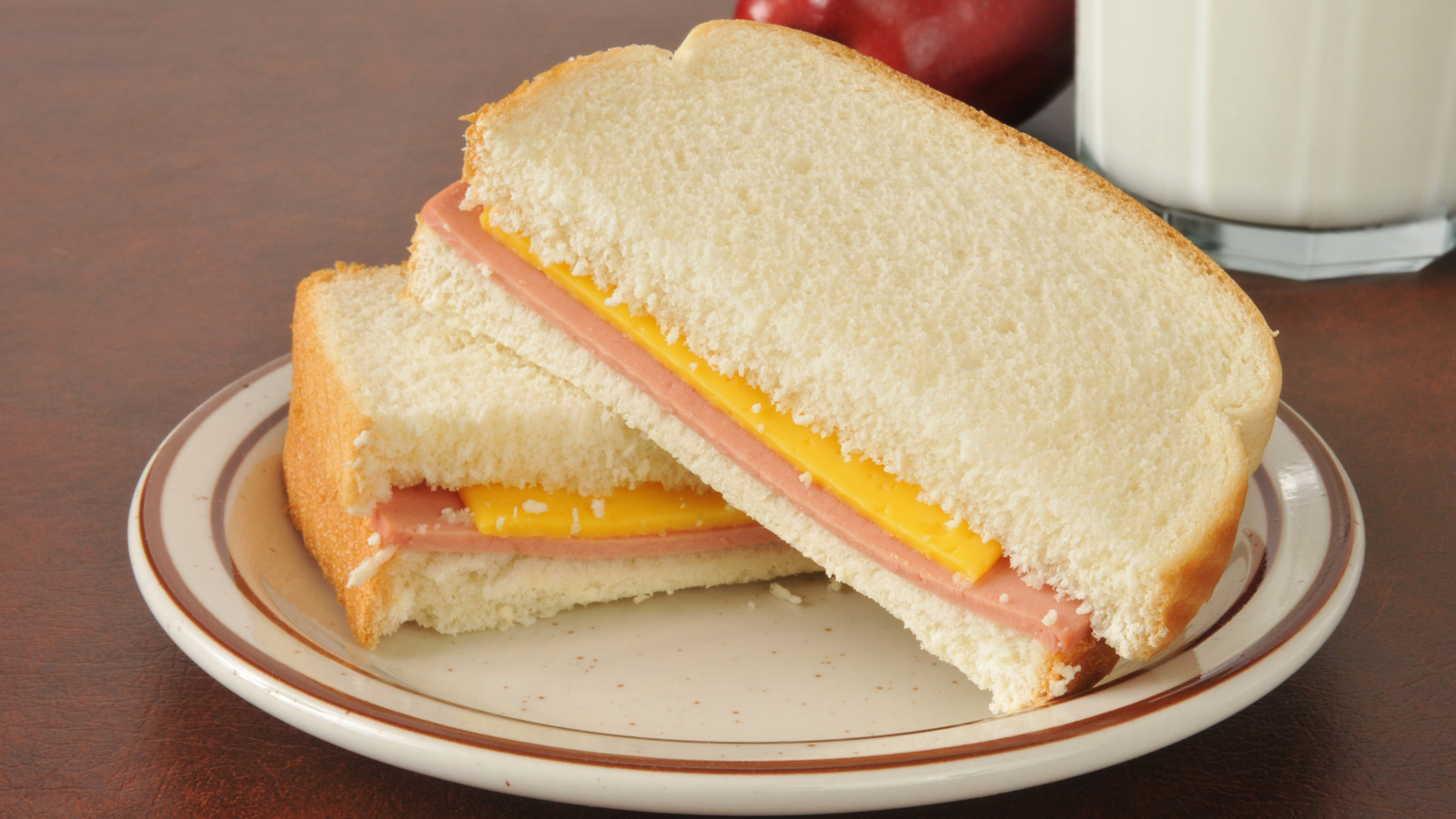 The Extra Step That Will Take Your Bologna Sandwich To A New Level
