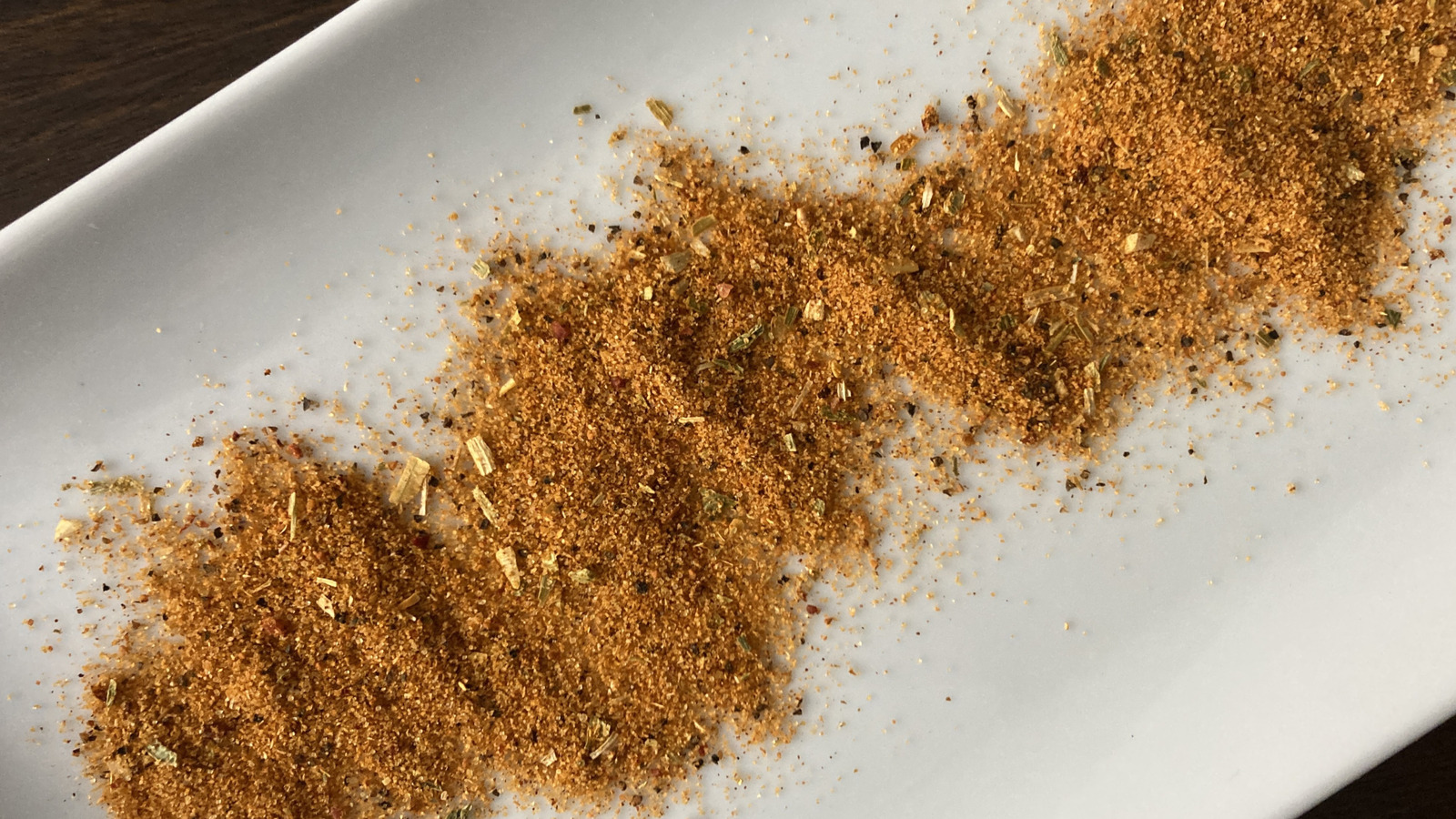 The Highly Rated BBQ Seasoning You'll Be Sprinkling On Everything