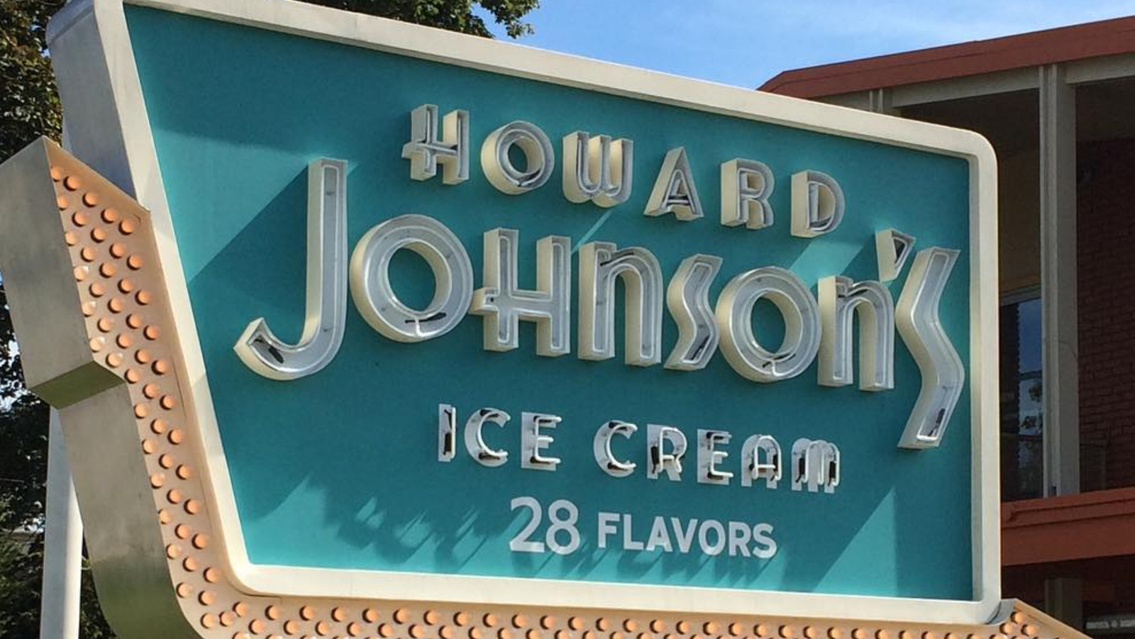 The Last Howard Johnson's Just Closed For Good