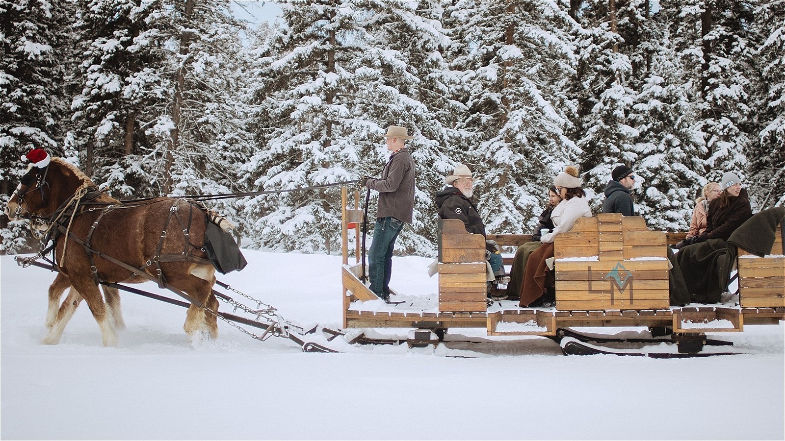 The Montana Log Cabin Dinner Experience You Need A Sleigh To Get To