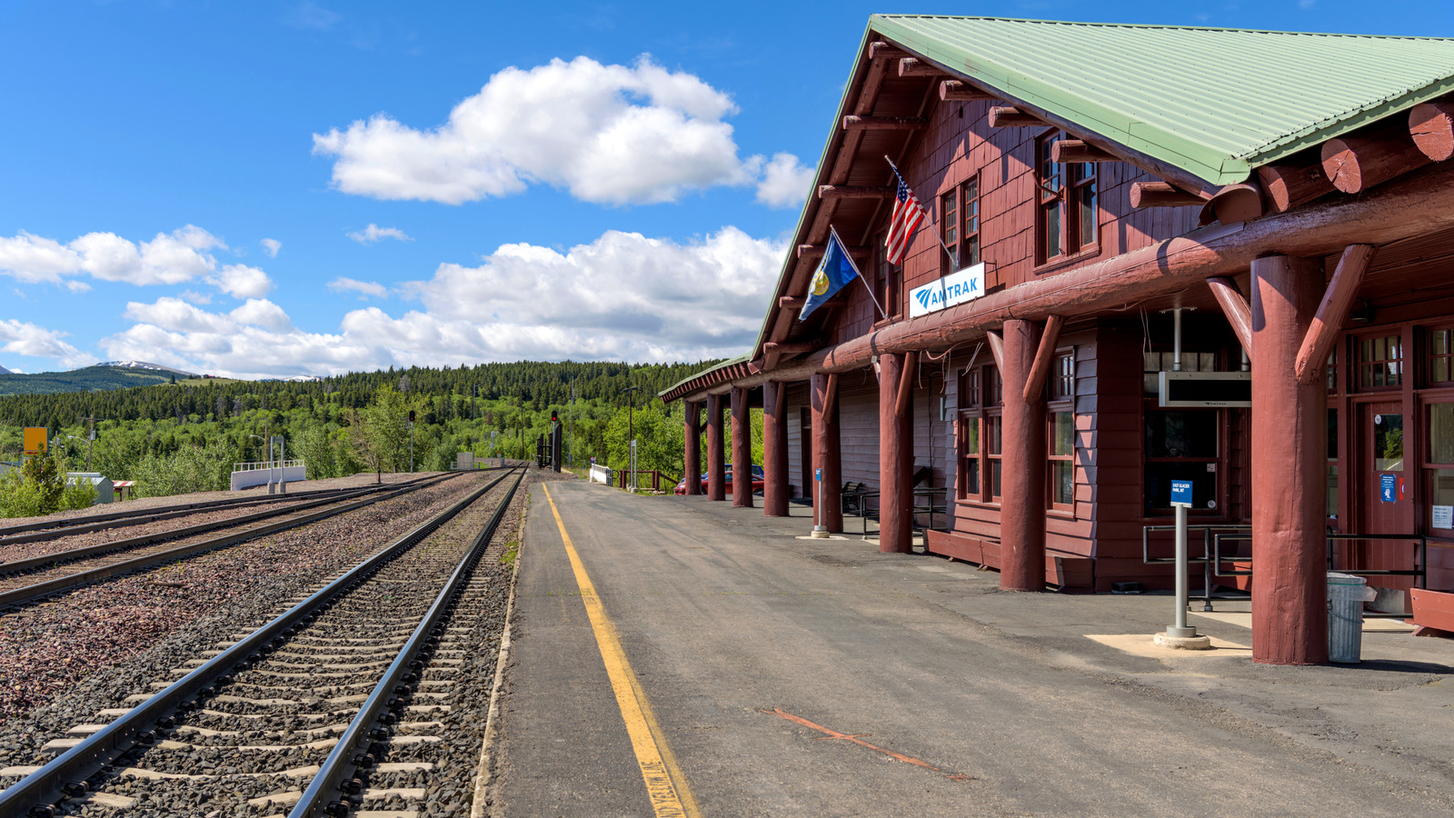 Montana's Charlie Russell Chew Choo Takes Dinner Guests On A Train Ride