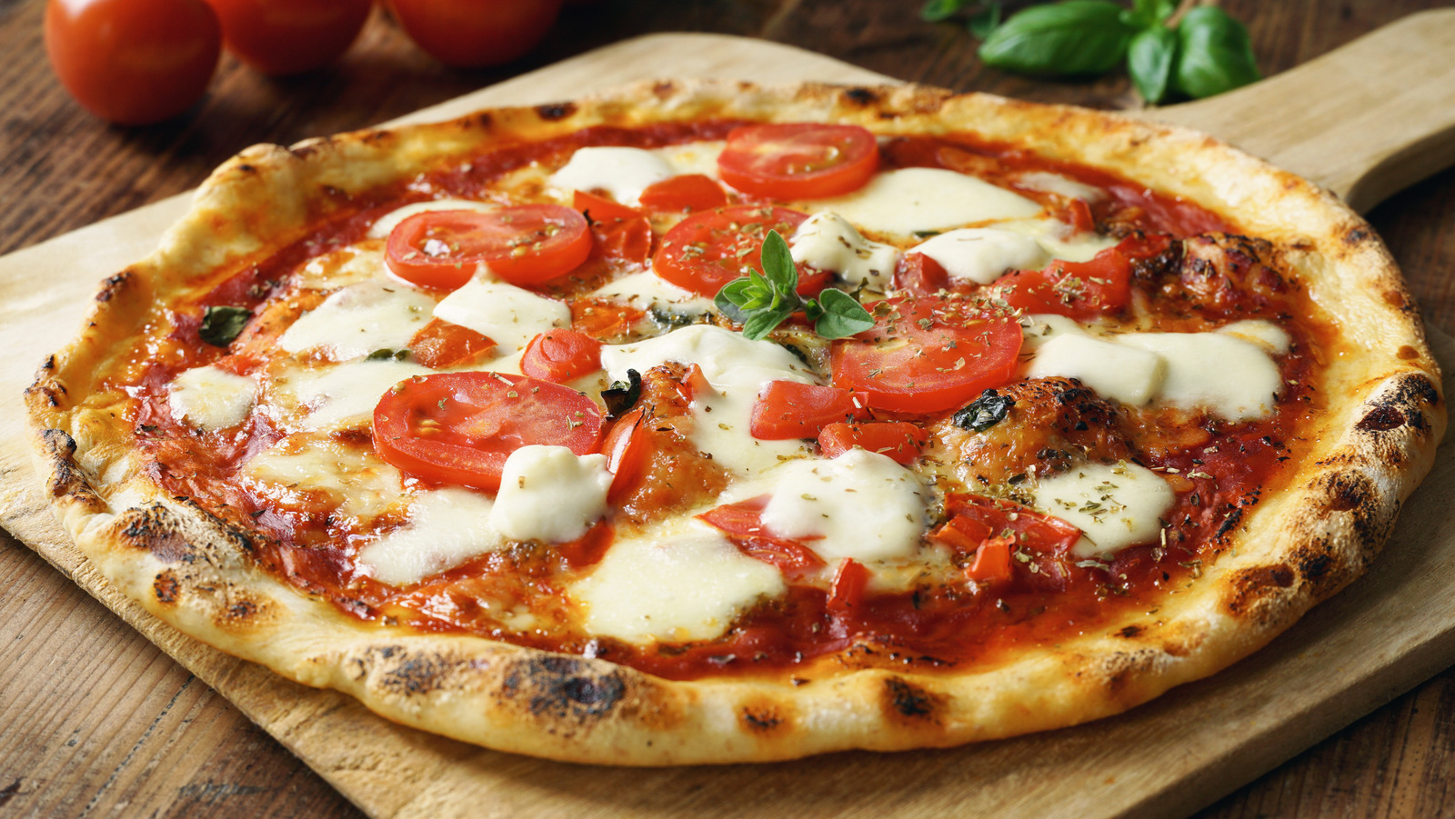 The Preferred Beverage Italians Pair With Pizza May Surprise You
